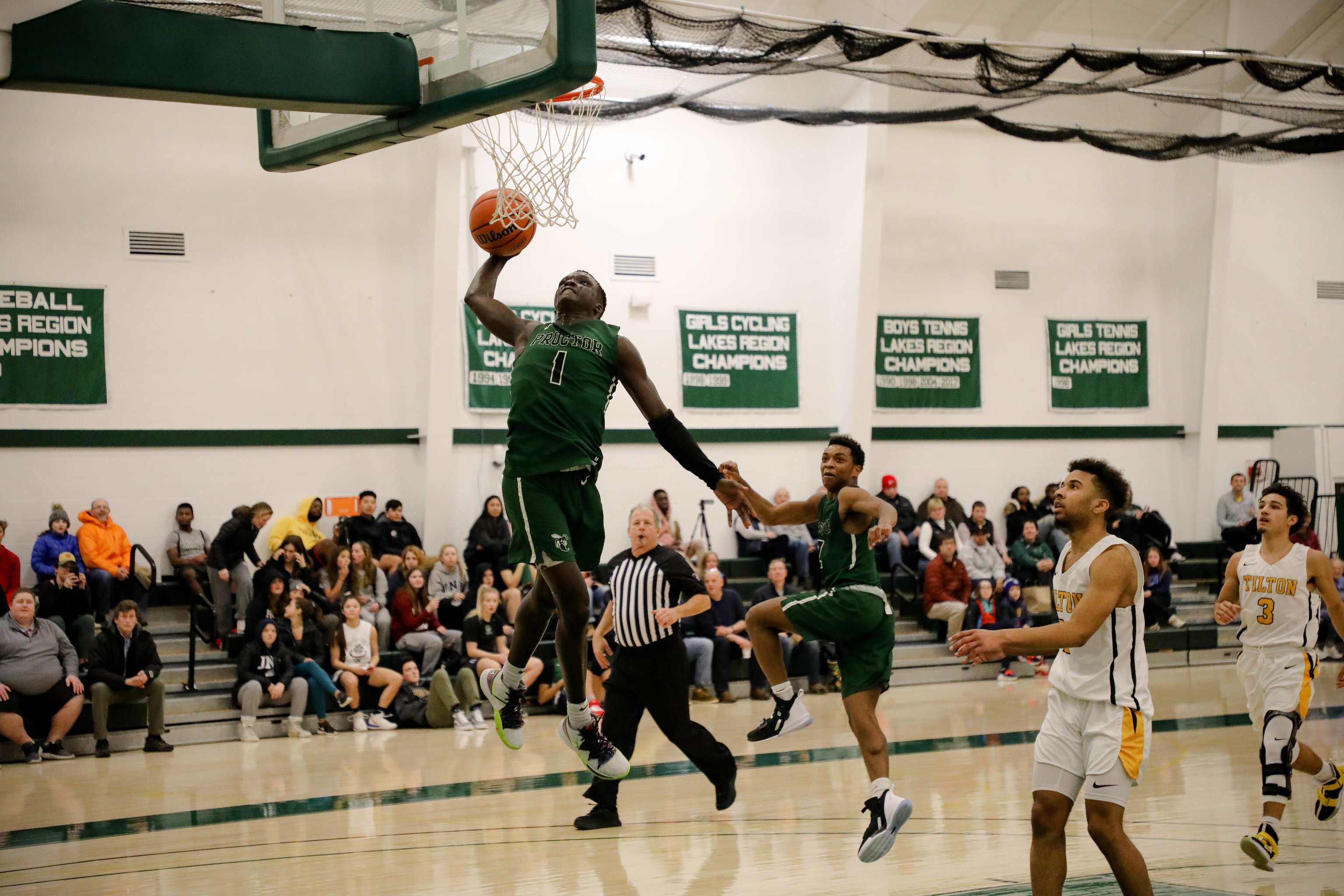 Team Spotlight: Boys' Varsity Basketball