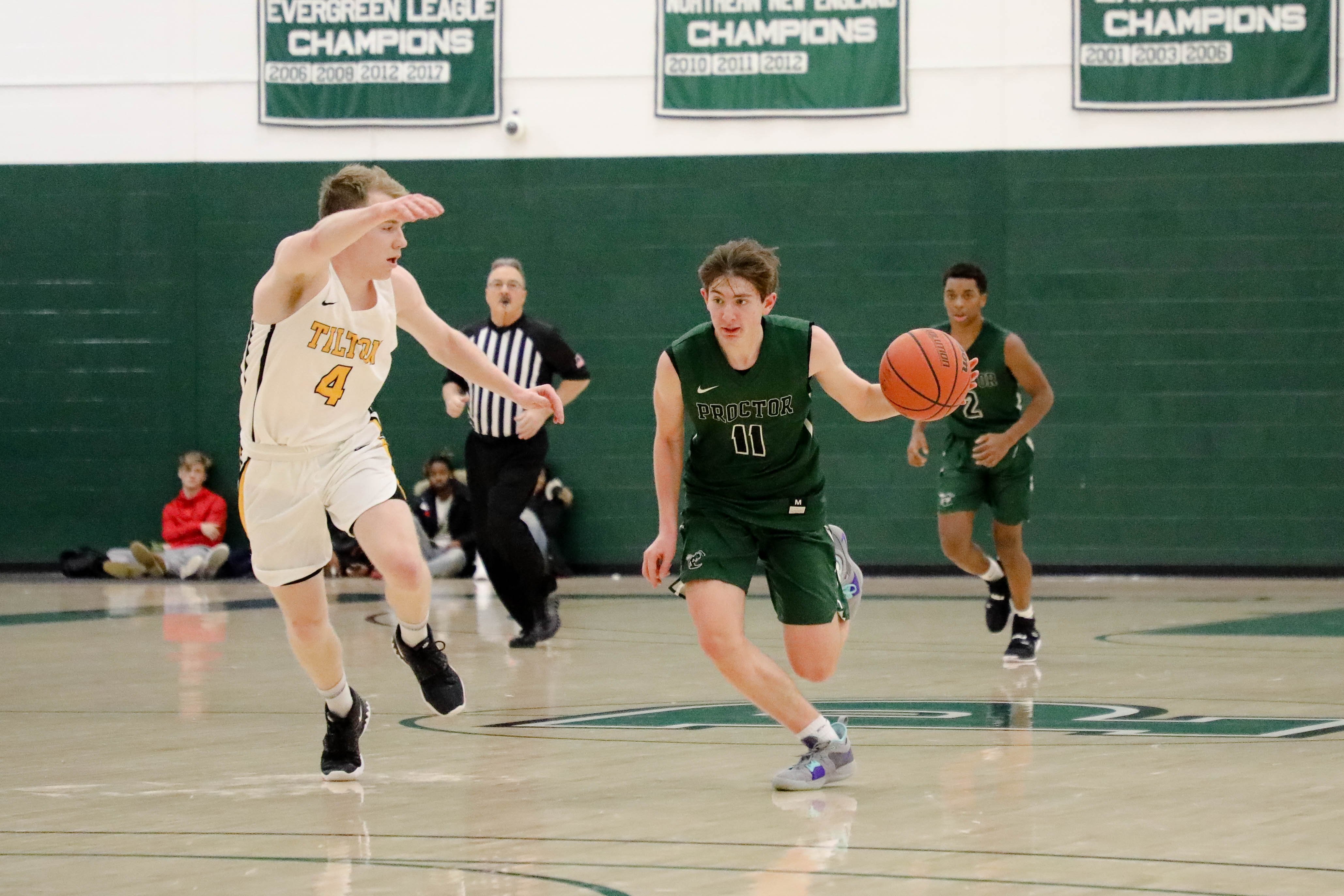 Team Spotlight: Boys' Varsity Basketball