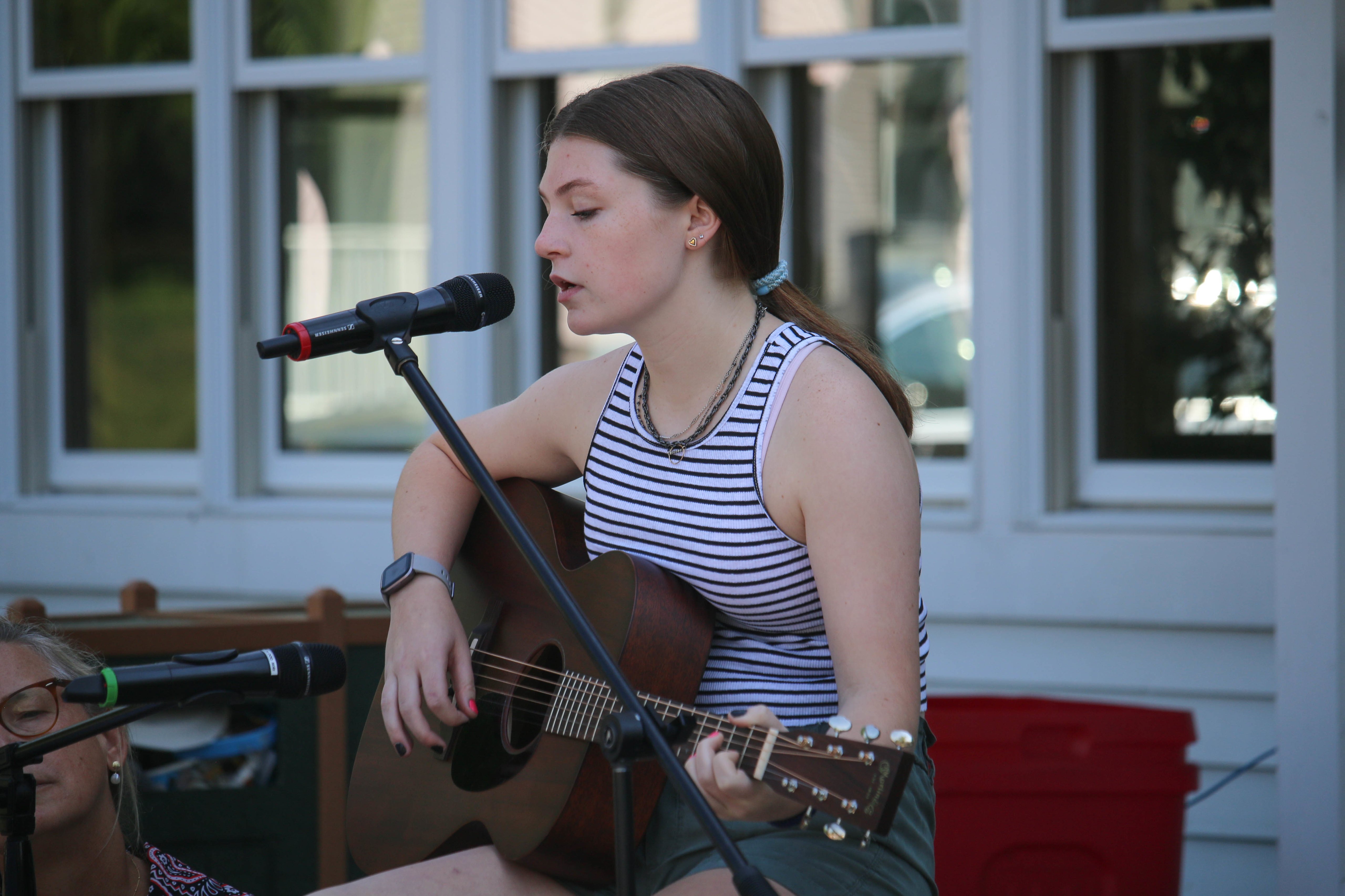 Living with a Roommate and Lessons from Dorm Leaders